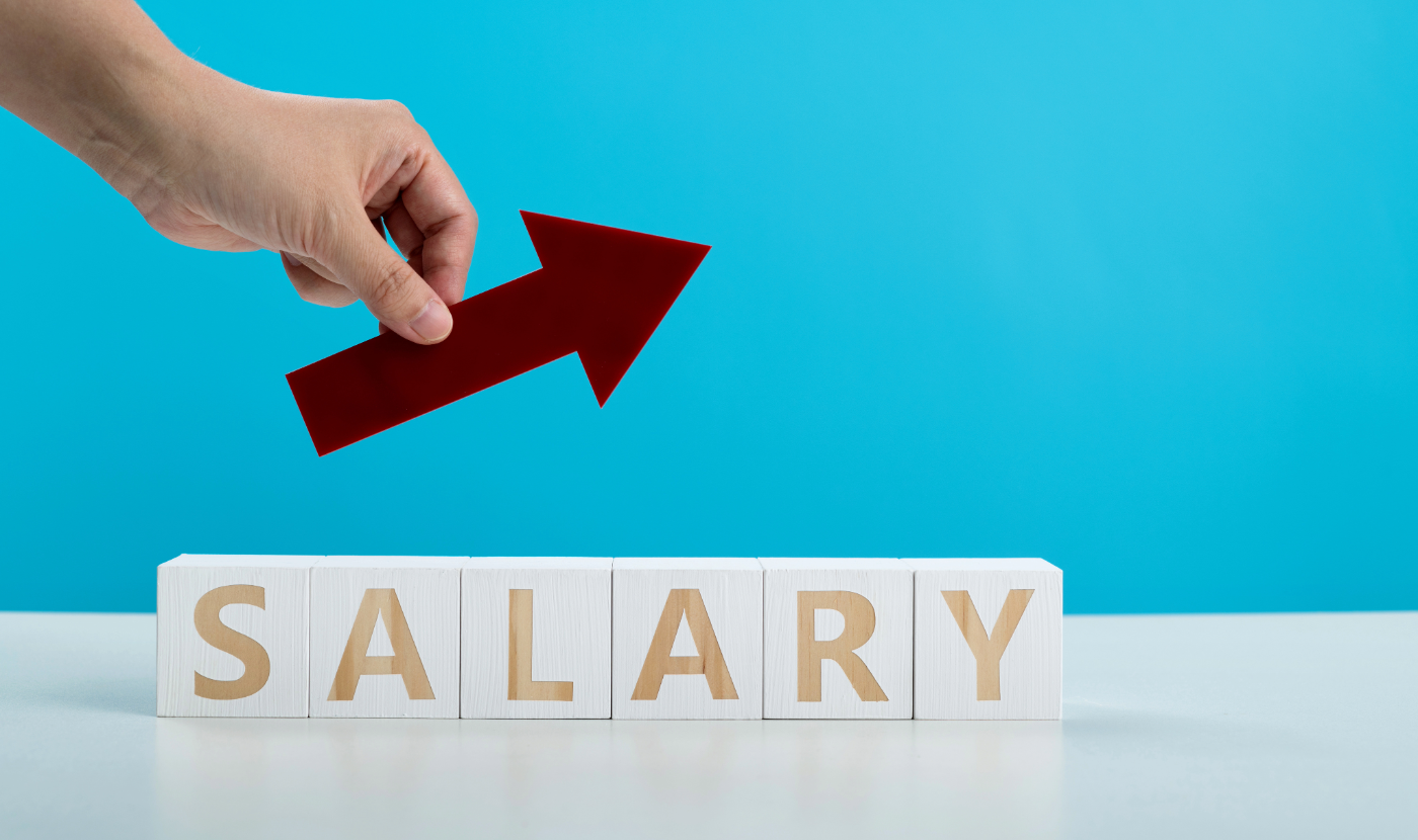 Low Pay Commission forecasts National Living Wage to rise to £12.10 in 2025